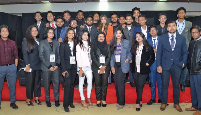 New Age | Moshal sheds light on mental health