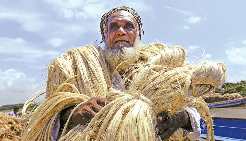 New Age | Jute millers, spinners demand duty imposition on raw jute export