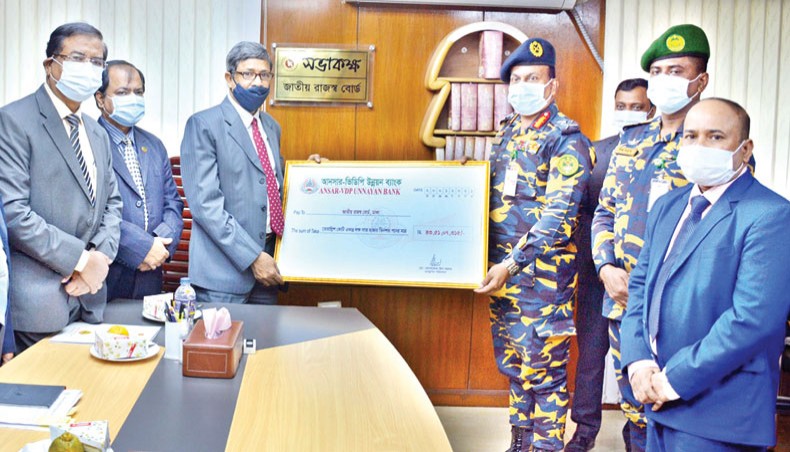 New Age | Ansar-VDP Unnayan Bank pays Tk 43.51cr tax
