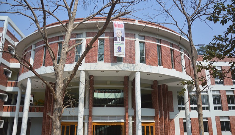 UGC member visits CUET TSC