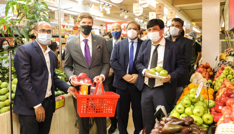 New Age | Shwapno features ‘Taste of America’