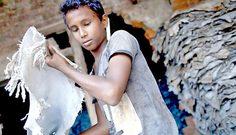 New Age | Dangerous lives of Dhaka’s child leather workers