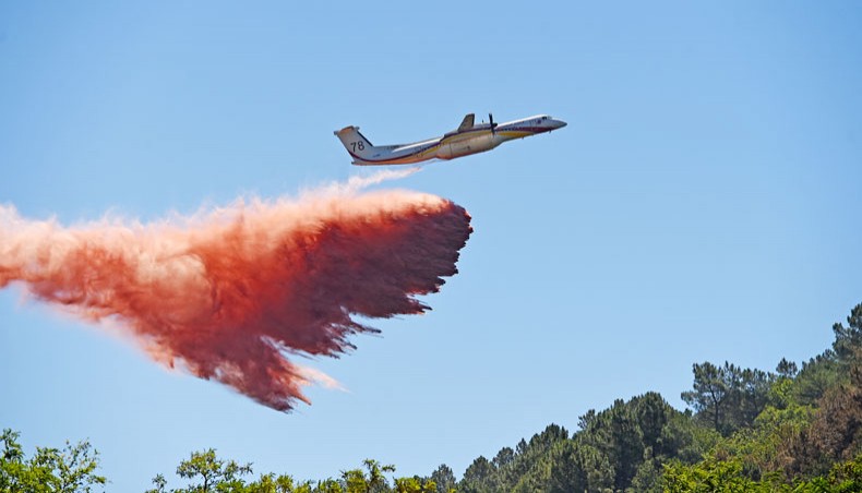 New Age | 900 firefighters battle ‘mega-fire’ in southern France