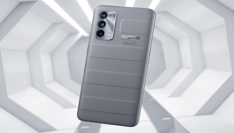 realme launches GT Master Edition with advanced cooling system