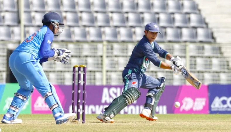 New Age | Pakistan edge India in battle of arch-rivals