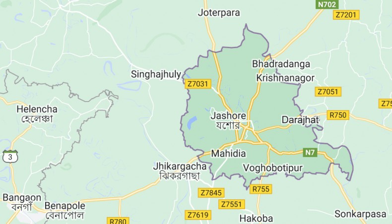 Three college students killed in Jashore road accident