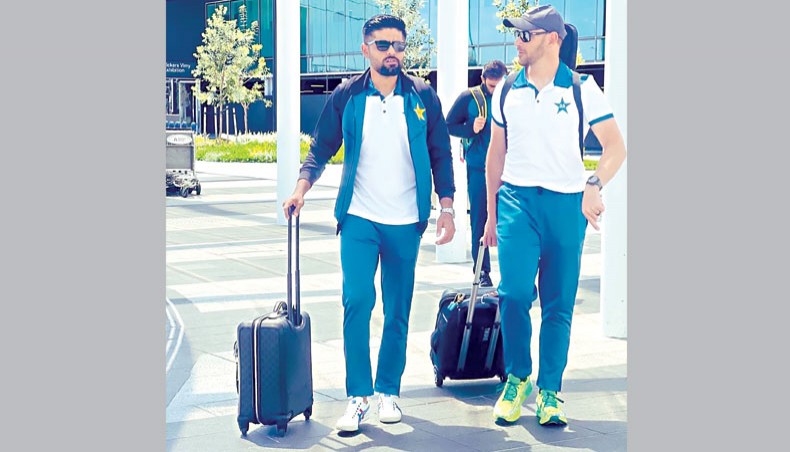 New Age | Hayden backs Babar to do something special