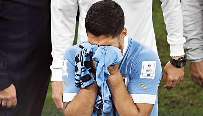 New Age | Suarez leaves final World Cup in tears
