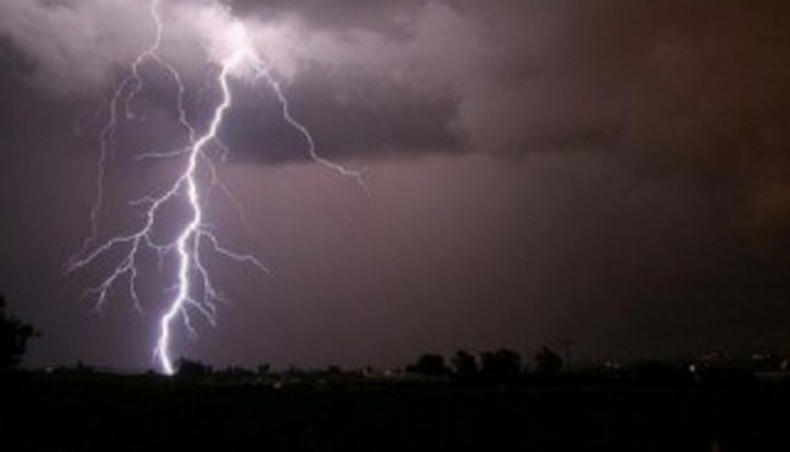 New Age | Scientists use laser to guide lightning bolt for first time