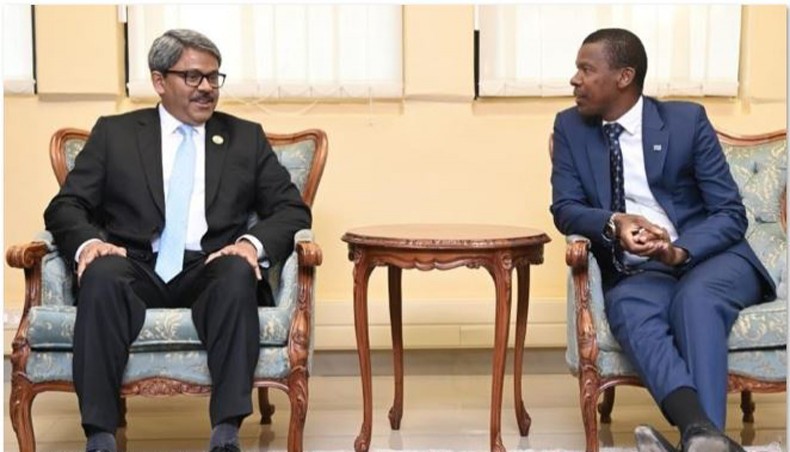 New Age | Bangladesh, Botswana sign deal on visa exemption