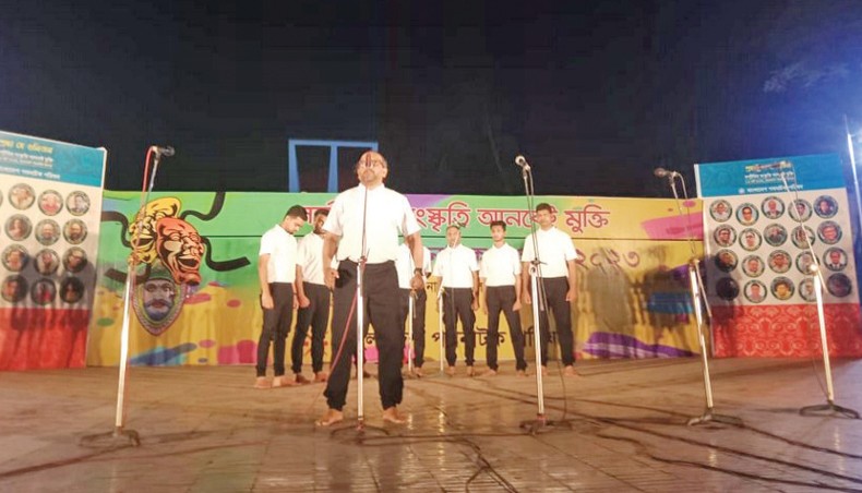 New Age | Subachan premieres ‘Submariner’