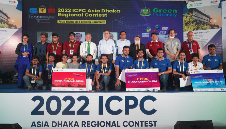 New Age Icpc Asia Dhaka Regional Contest Held At Green University