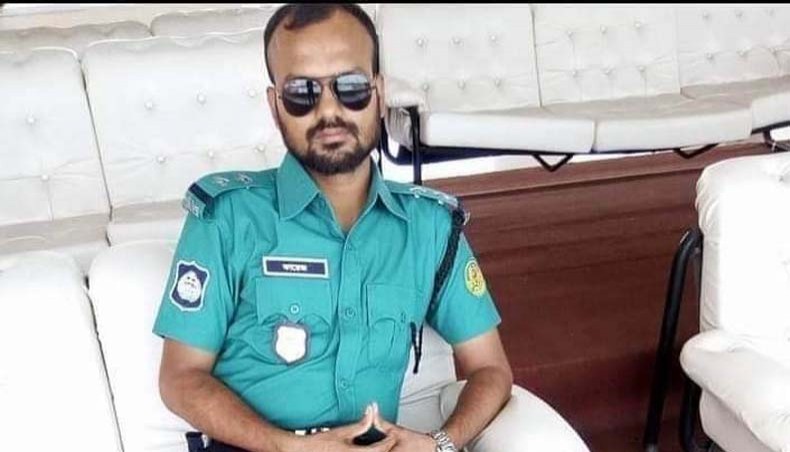 New Age | Police SI, ACC official killed in Barishal road accident