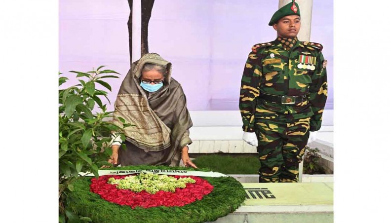 New Age | PM pays homage to August 15 martyrs at Banani graveyard