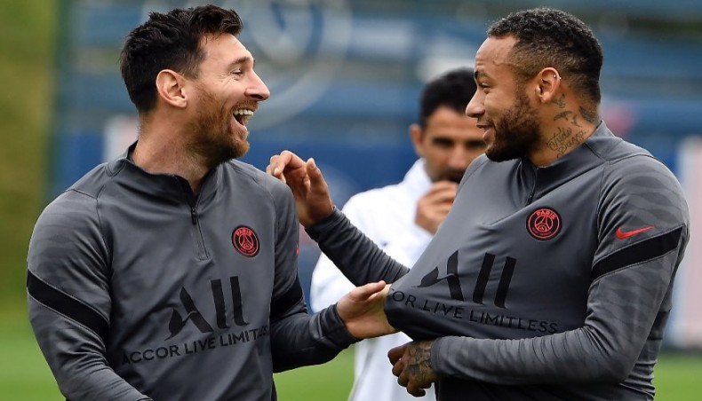 PSG boosts security after protests target Neymar and Messi