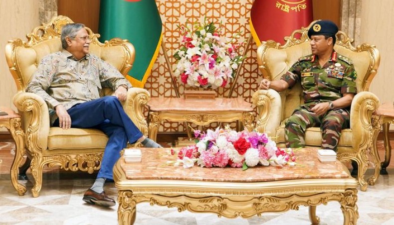 New Age | Army chief General SM Shafiuddin Ahmed meets with president