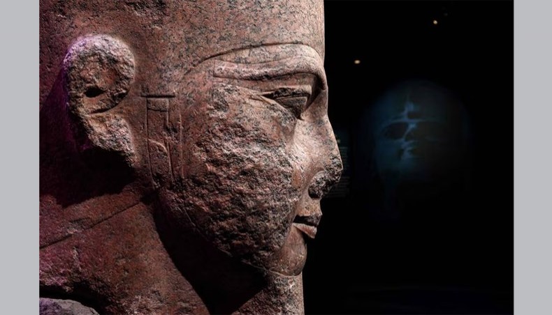 New Age | Swiss hands over fragment of Ramses II statue
