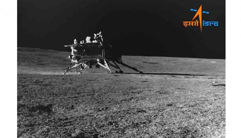 New Age | India’s moon rover completes walk on lunar surface, put into ...