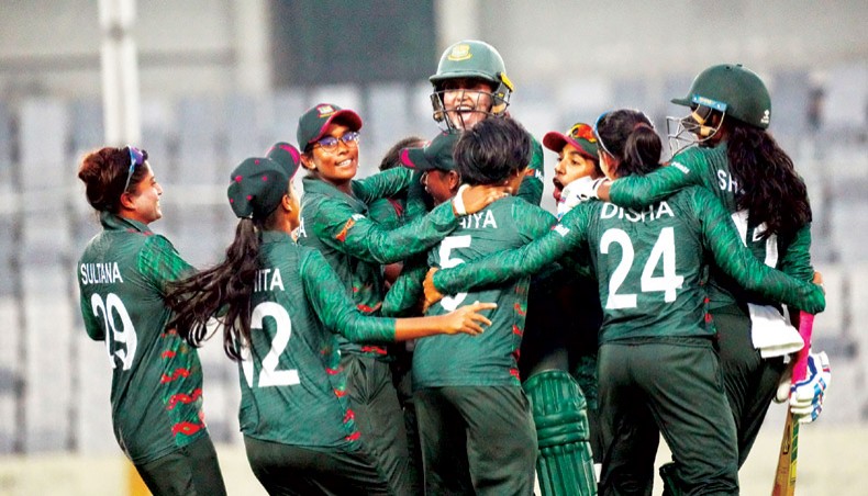 New Age | Bangladesh women clinch super over thriller