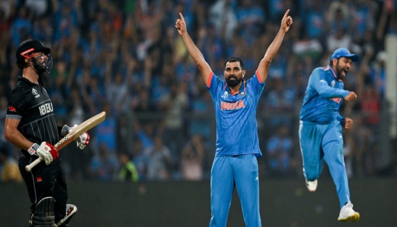 New Age | Kohli and Shami star as India reach World Cup final