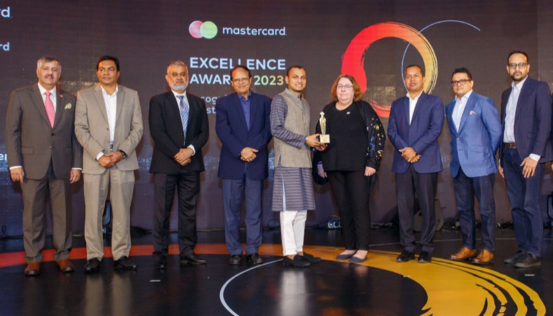 New Age | Nagad wins Mastercard Excellence Award