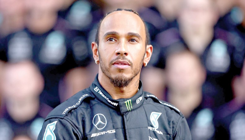 New Age | Hamilton could switch to Ferrari: reports